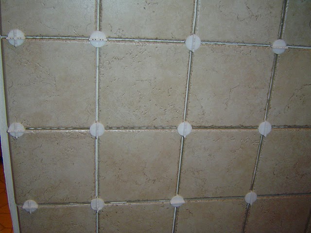 Using Tile Spacers when Installing Ceramic Tile - HomeAdditionPlus.com